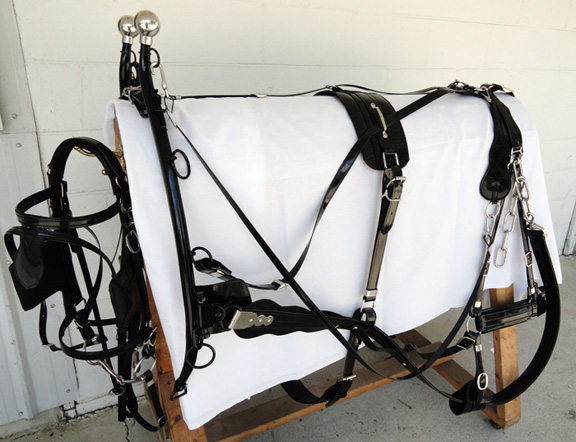 Harnesses and Supplies for sale. Harnesses for Draft Horses, Standard ...